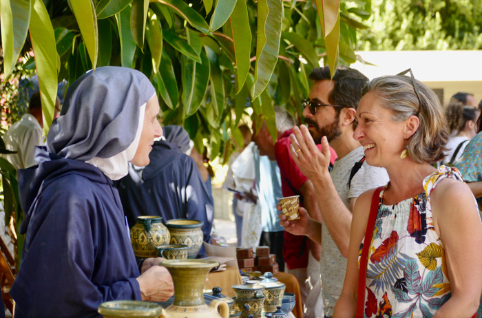 Journée d’amitié et de soutien aux communautés religieuses de Terre ...