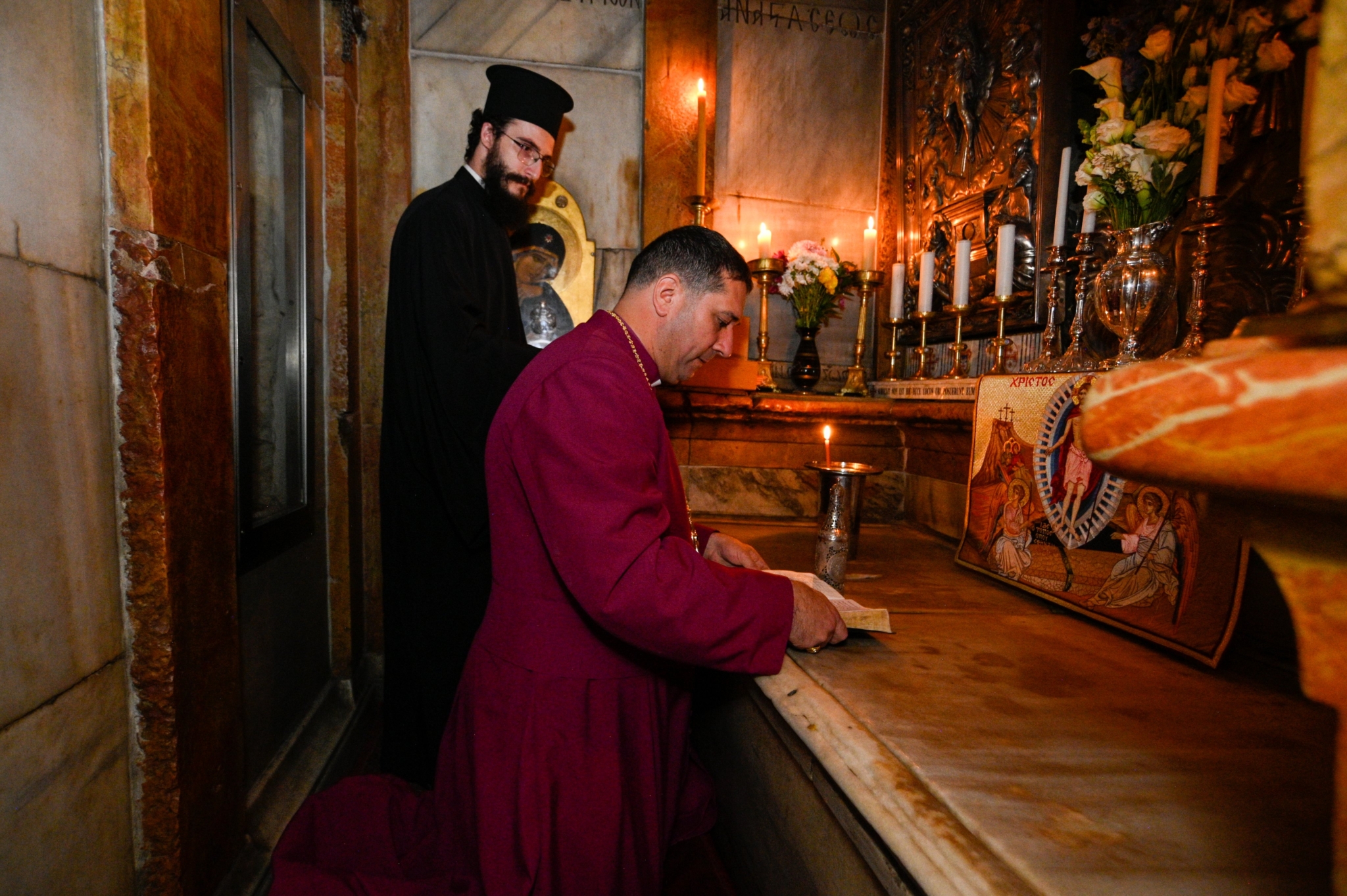 Le Saint-Chrême du couronnement de Charles III béni à Jérusalem ...